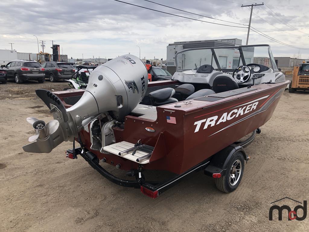 2011 Tracker Targa V18 Fishing Boat w/ Honda 130hp Engine